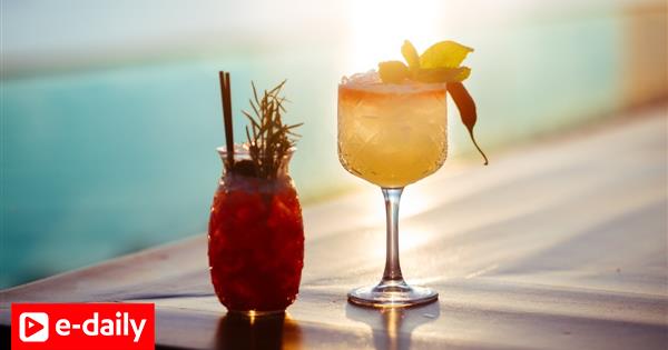 4 μαγαζιά δίπλα στη θάλασσα για να πιείς τα πρώτα cocktail του Ιουνίου (pics) | E-Daily.gr