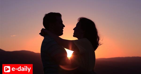 Γιατί ο έρωτας μας σέρνει από τη μύτη: Τι ρόλο παίζει η όσφρηση | E-Daily.gr