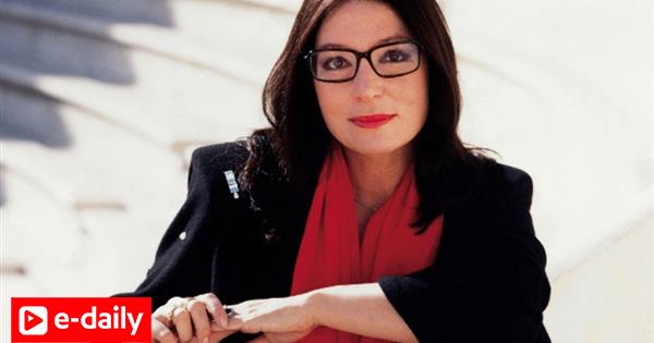 Νανά Μούσχουρη: Ποιο τραγούδι έγινε viral λόγω Netflix | E-Daily.gr